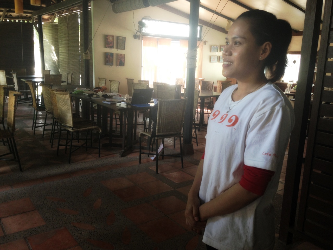 Cafe moi moi 日本語授業 - アンコール人材養成支援機構